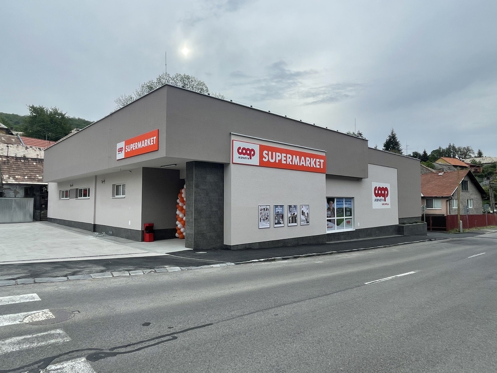 Nová COOP Jednota v Modrom Kameni - miestopredaja.sk